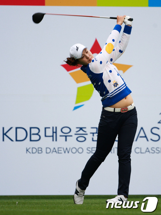 정인지 '시원한 풀스윙' - 뉴스1