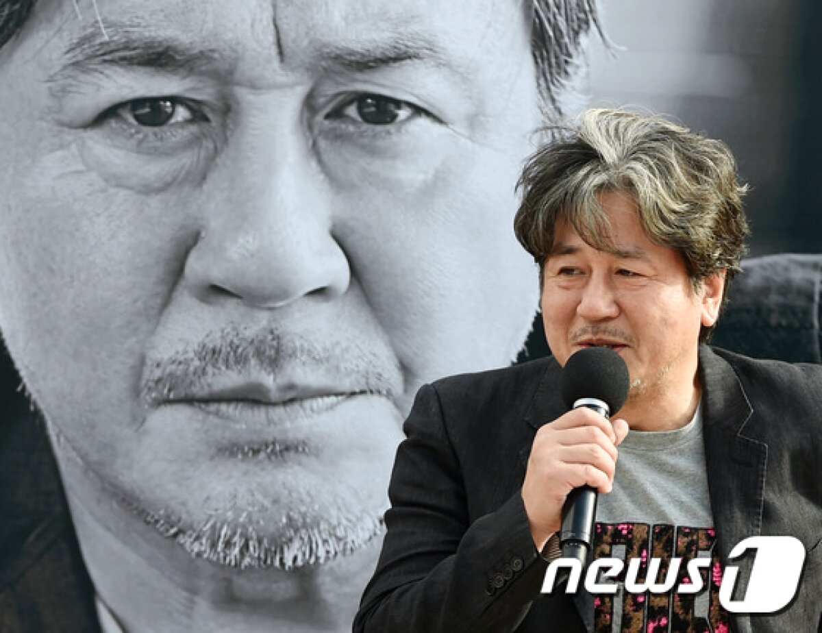 [19th BIFF]최민식 "스칼렛 요한슨 첫인상 평범, 촬영 후 돌변" - 뉴스1