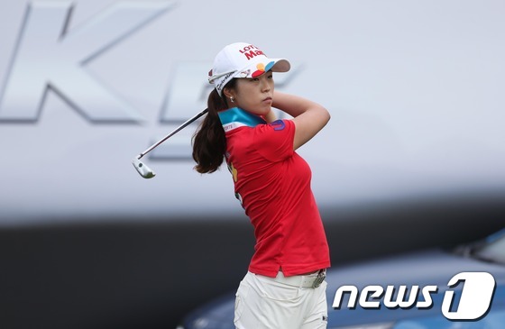 홍진의 '매서운 눈으로..' - 뉴스1