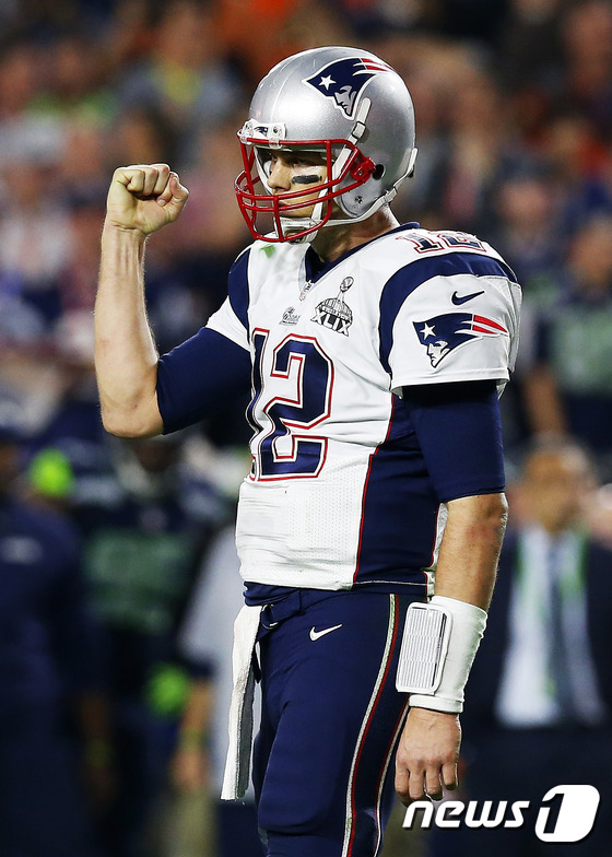 [슈퍼볼] 뉴잉글랜드,시애틀 꺾고 정상탈환…통산 4번째 우승 - 스퀘어 카테고리