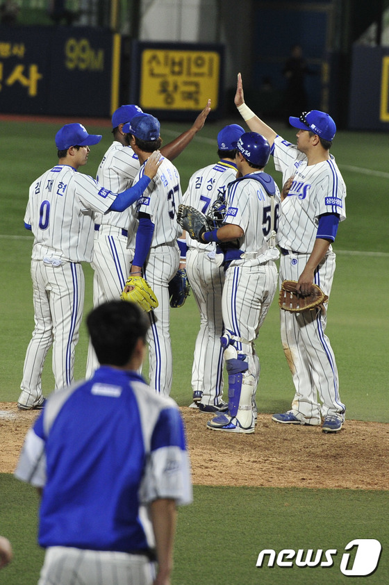 4대2로 넥센 꺾은 삼성 - 뉴스1