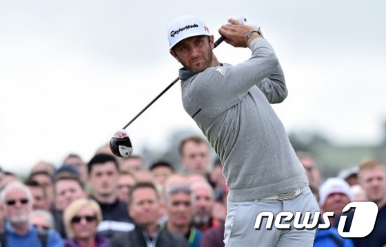 [PGA] 더스틴 존슨, '디 오픈' 1R 7언더파 단독선두…스피스 8위 - 뉴스1