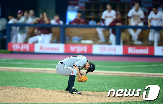 '2점 내줬지만... 1점 지켰다' - 뉴스1