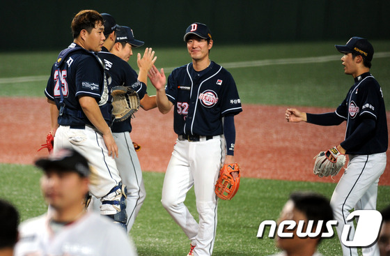 청주서 2승 챙긴 두산 - 뉴스1