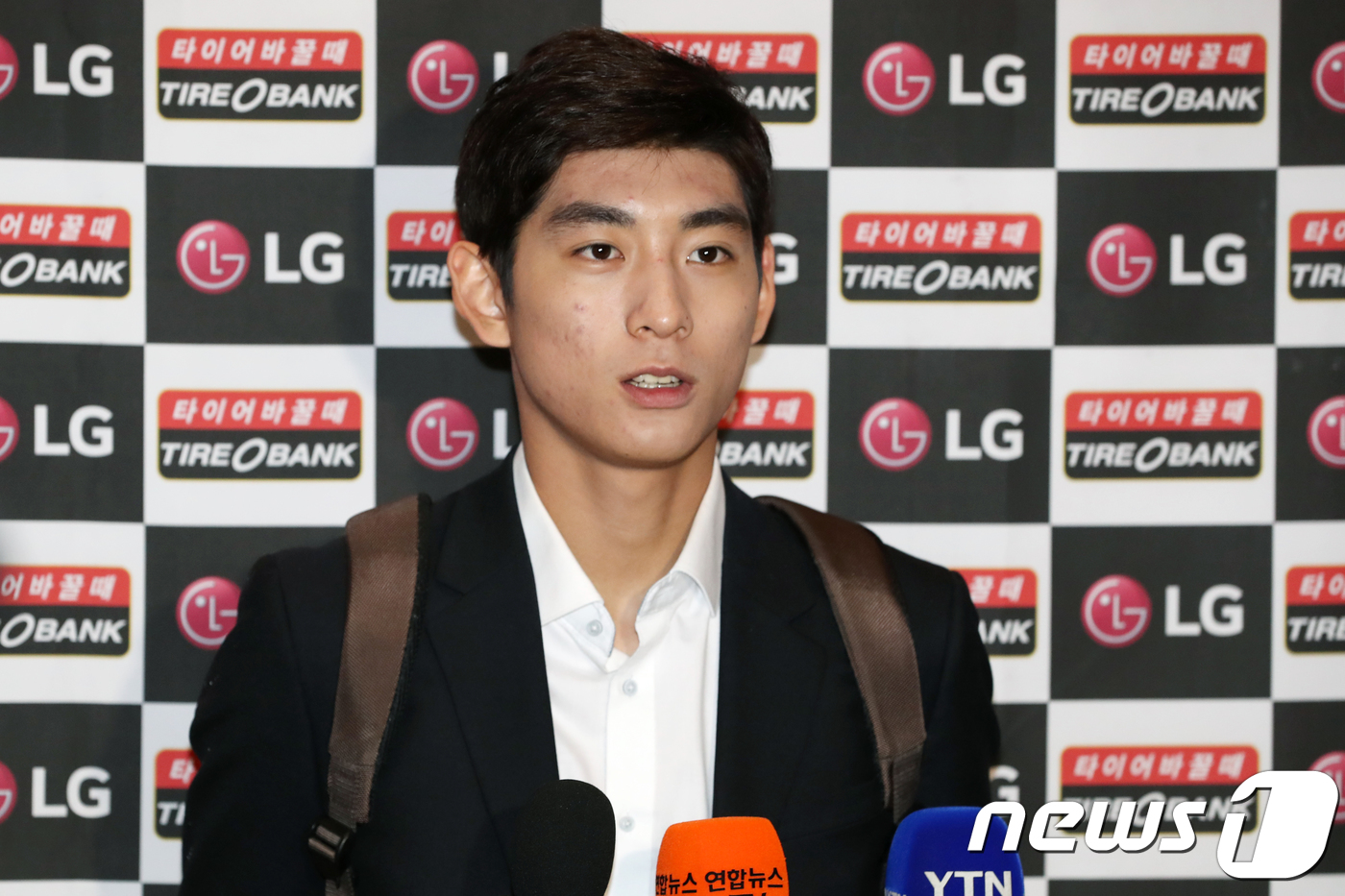 이정후 '대표팀 공격 책임지겠습니다' - 뉴스1