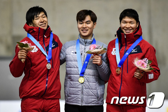 김민석, 빙속 1500m 우승하며 삿포로 동계AG 2관왕 - 뉴스1