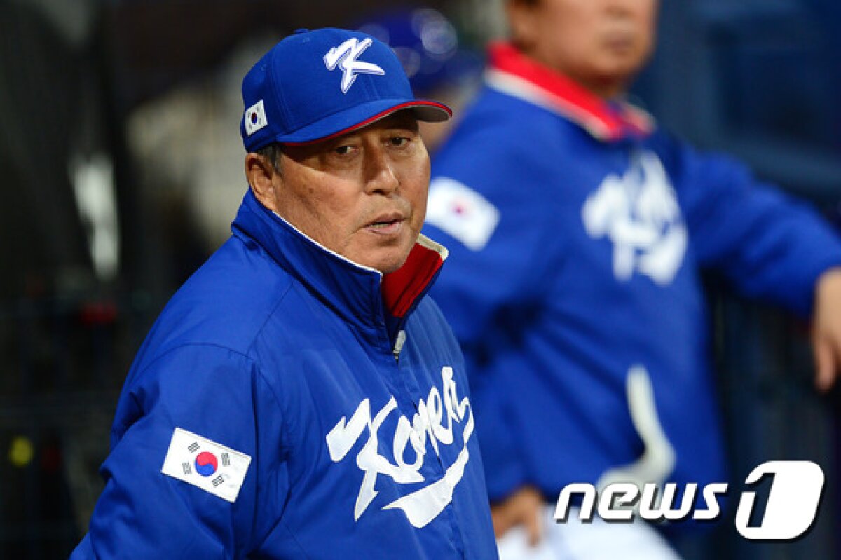 [힘내라 이강철호] WBC만 3번…'국민 감독' 김인식 "끝까지 포기하지 말라" - 뉴스1