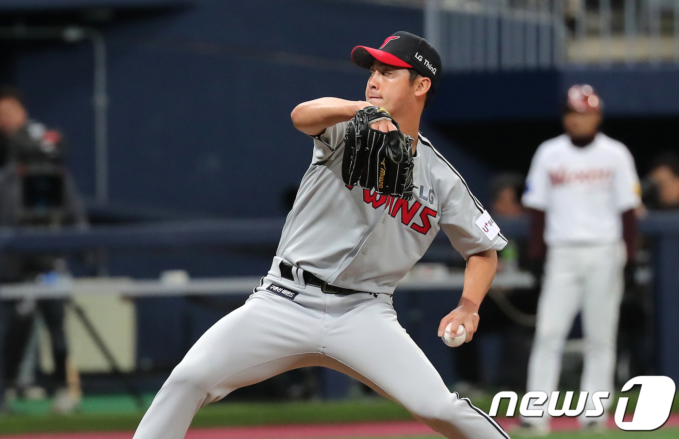 LG 전해수 '팀은 내가 구한다' - 뉴스1