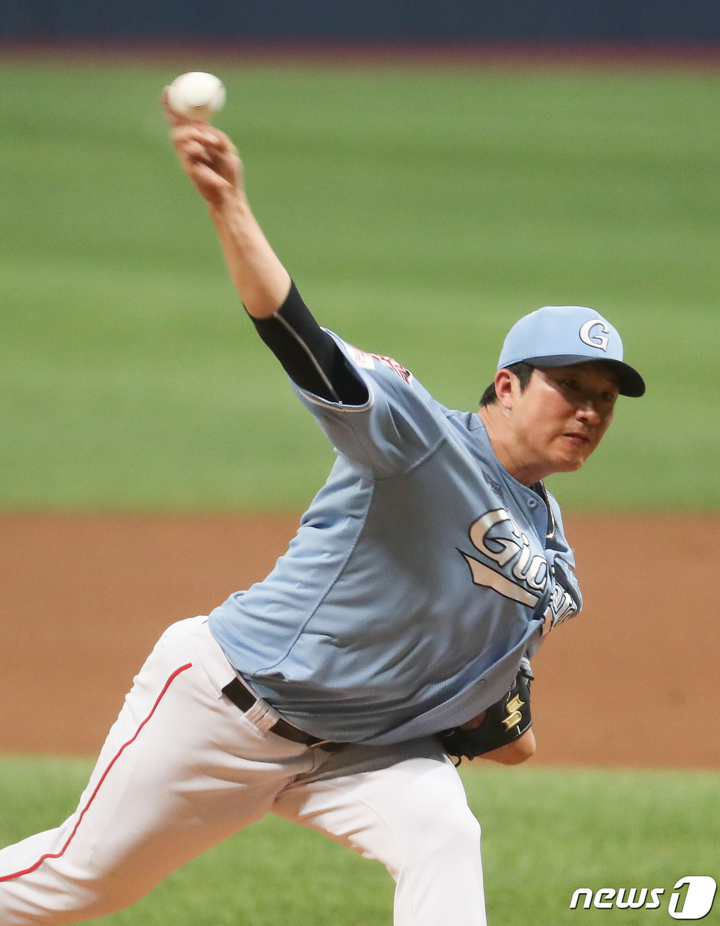 롯데 장시환 '필승투' - 뉴스1