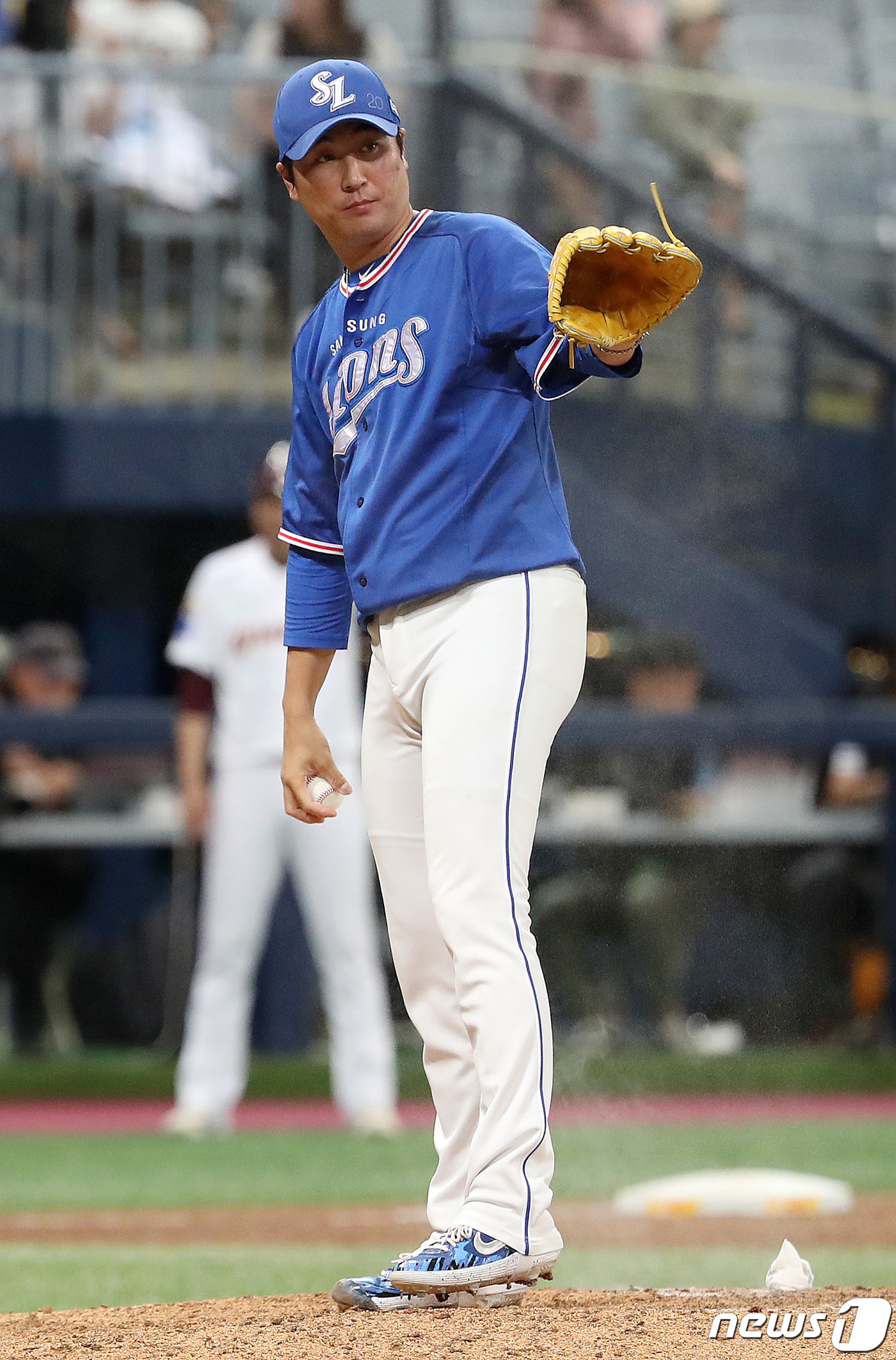 우규민, 세이브 추가 - 뉴스1