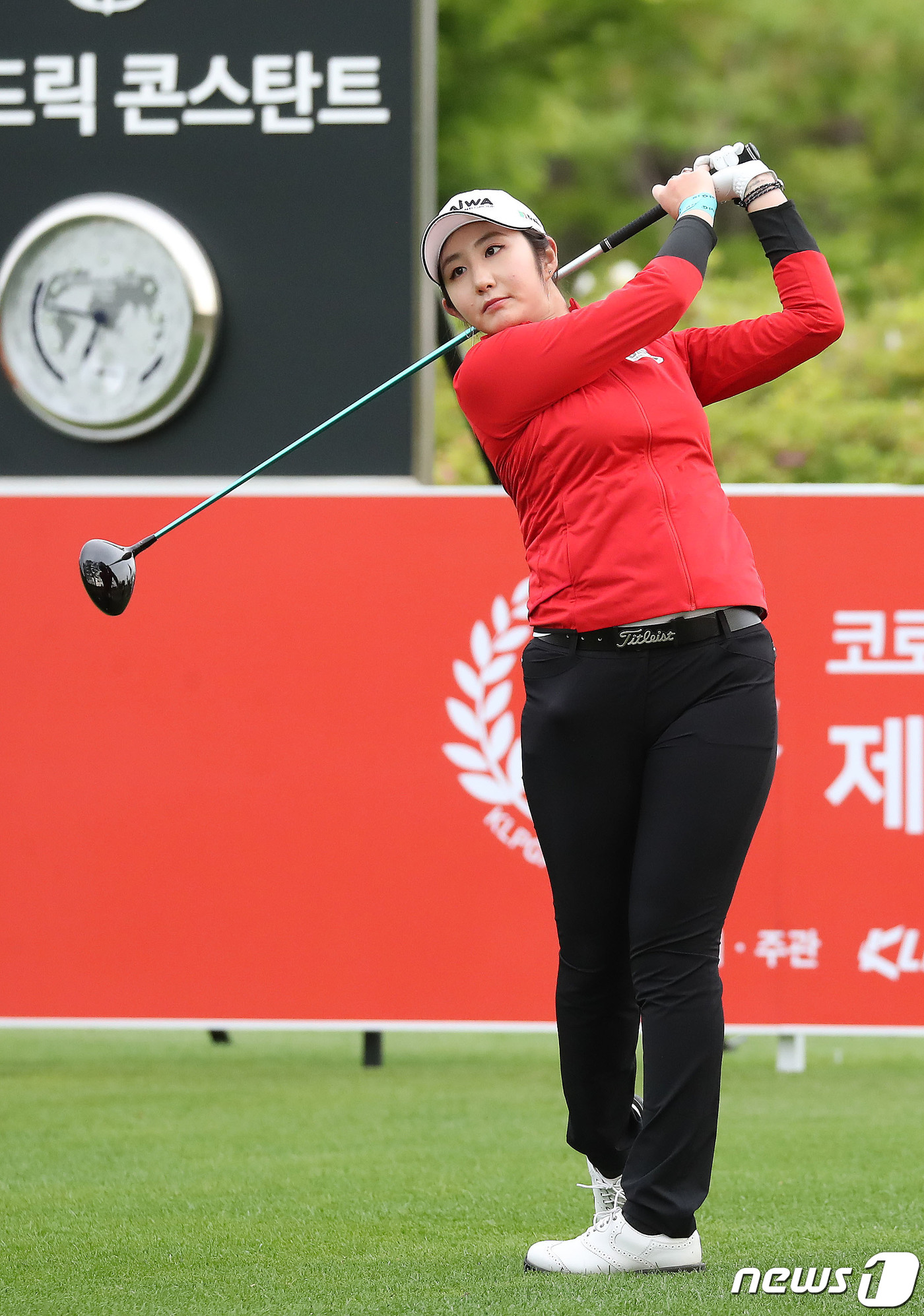 배선우 '깔끔한 스윙' - 뉴스1