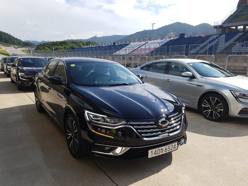 "2300억 투입해 칼 갈았다"…신형 SM6, 쏘나타·K5에 도전장 - 뉴스1