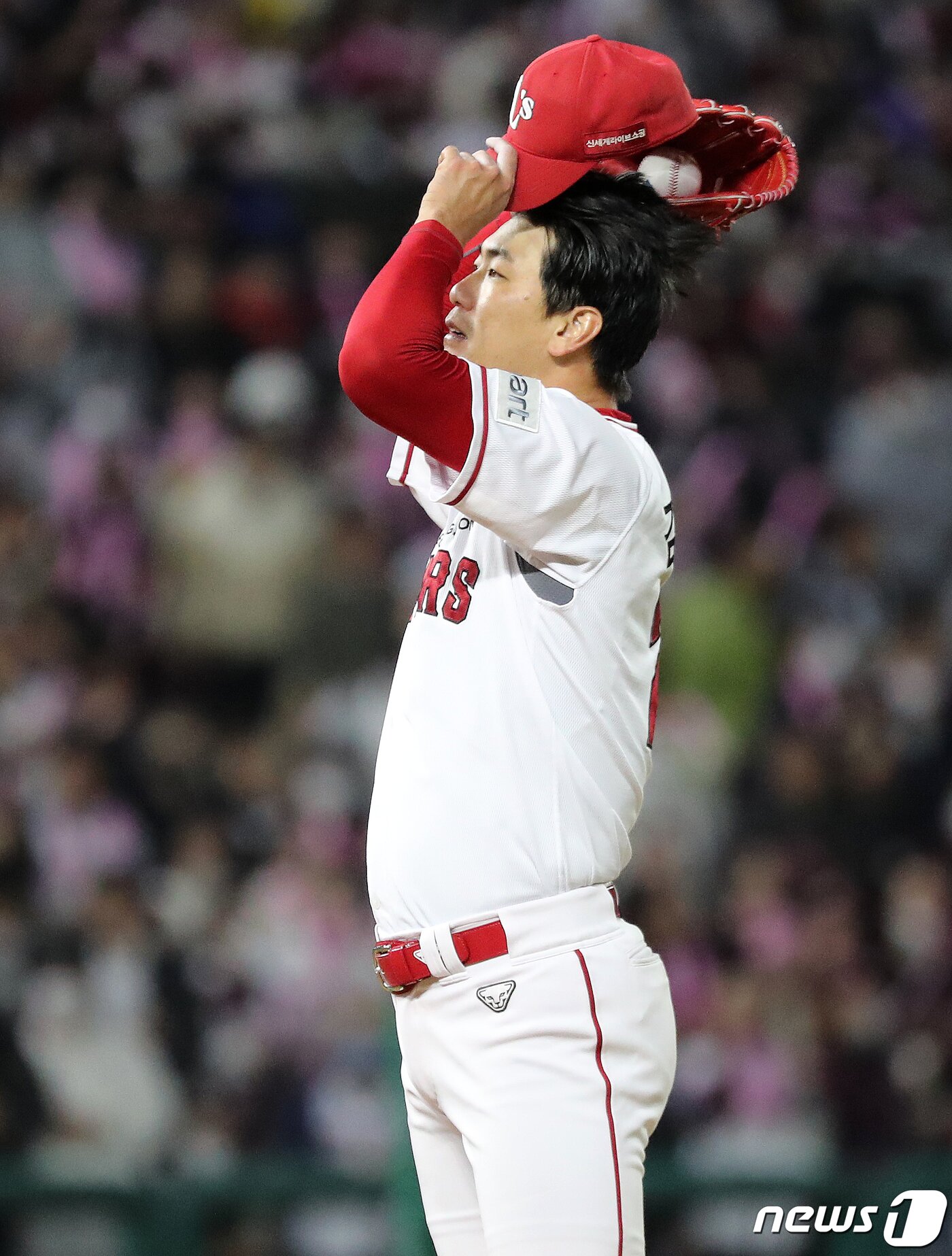 [KS5] '김강민 끝내기 스리런' SSG, 키움에 5-4 역전승…'1승' 남았다 - 뉴스1