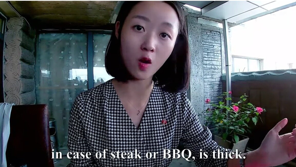 북한 축구 선수들에 "월드컵 우승팀은 어디?" 물은 소녀의 정체는 - 뉴스1