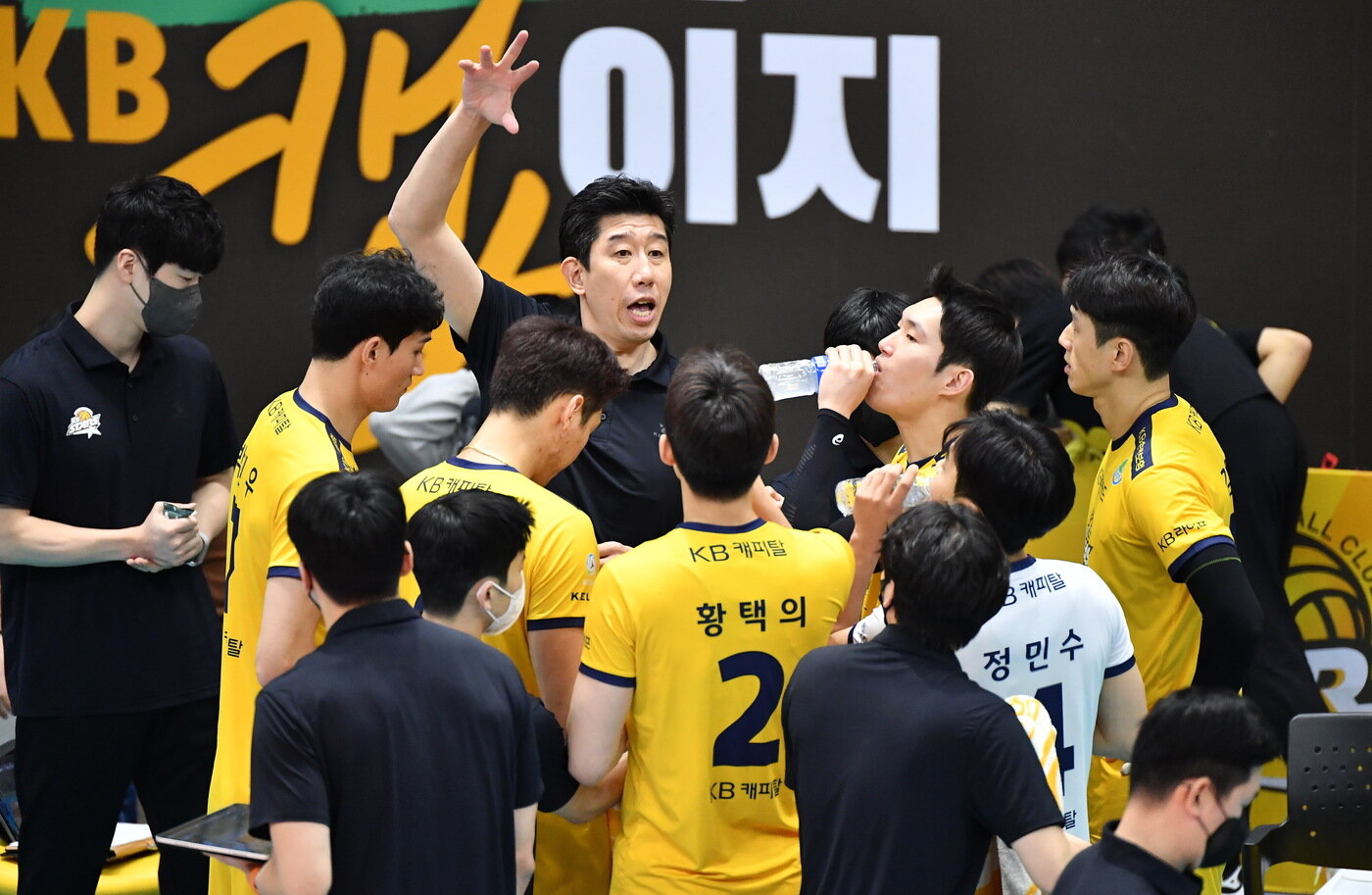 5라운드 시작하는 두 감독 한 목소리 "여기에 봄 배구가 걸렸다" - 뉴스1