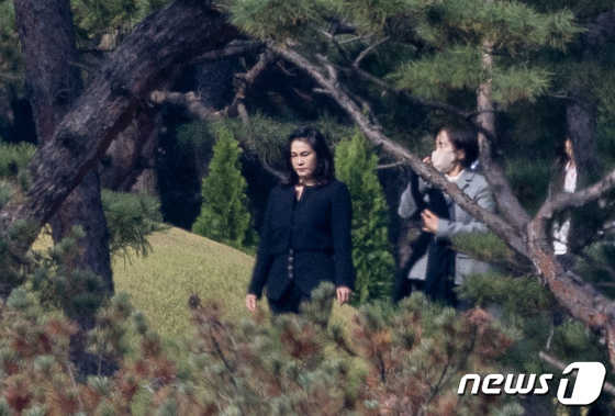 삼성 선대회장 3주기 추도식 참석하는 이서현 이사장 뉴스1