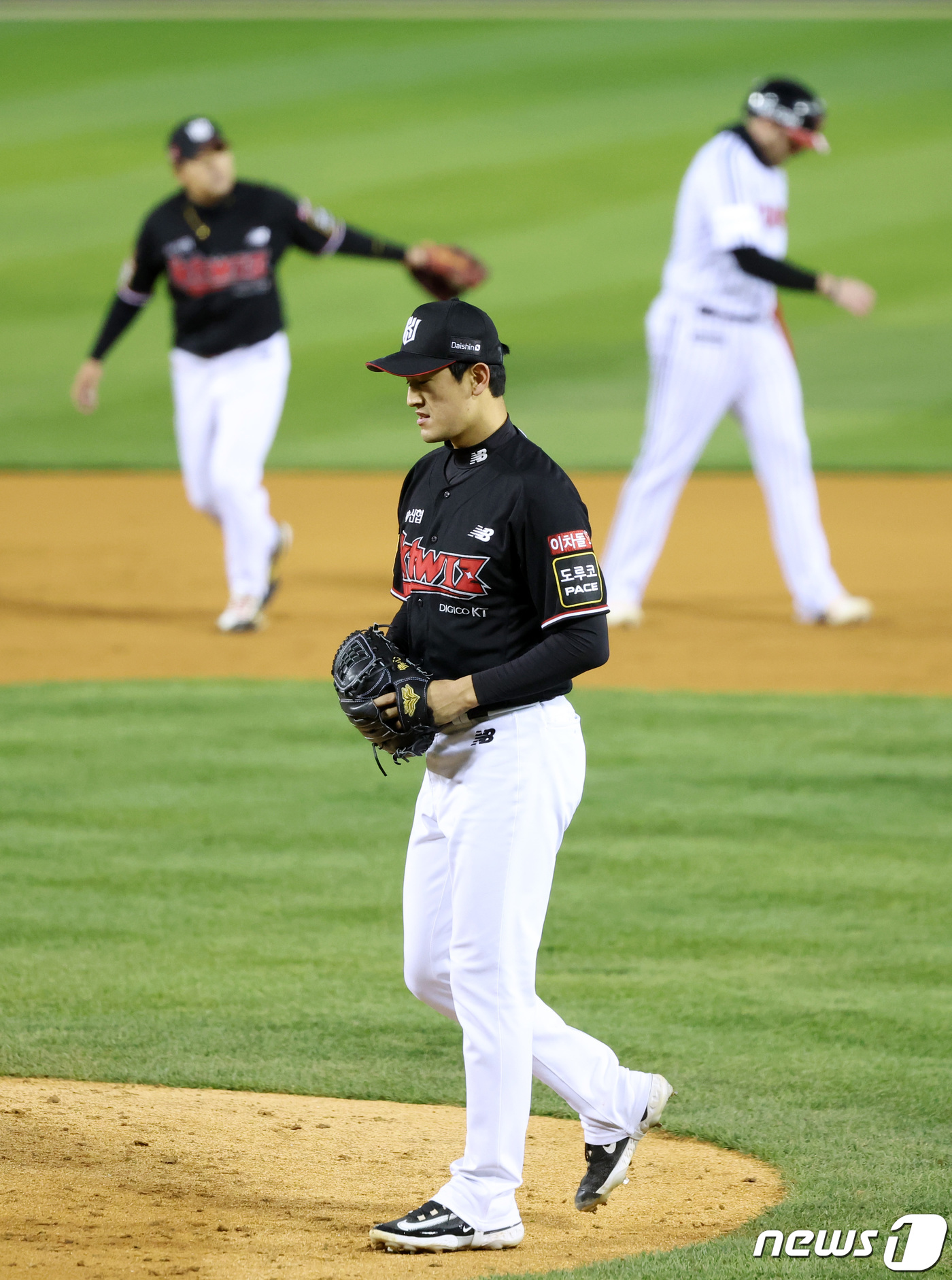 3실점이 아쉬운 고영표 - 뉴스1