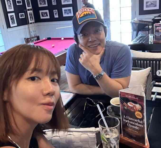 이범수♥이윤진 발리로 이민…수영장 딸린 대저택 인증샷 뉴스1