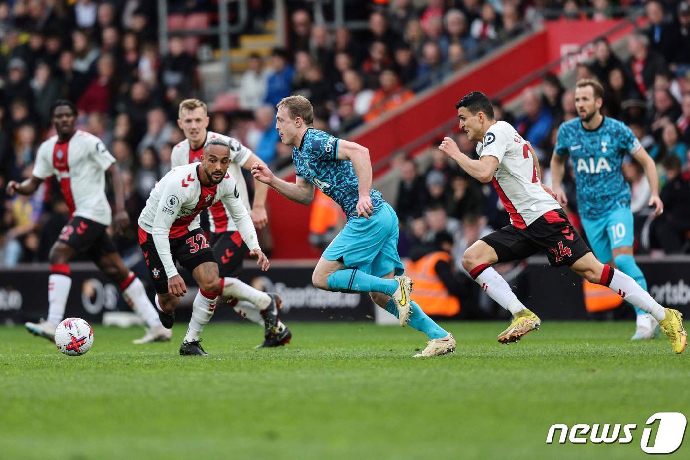 '손흥민 EPL 50호 도움' 토트넘, 사우샘프턴과 3-3…100호골은 다음으로(종합) - 뉴스1