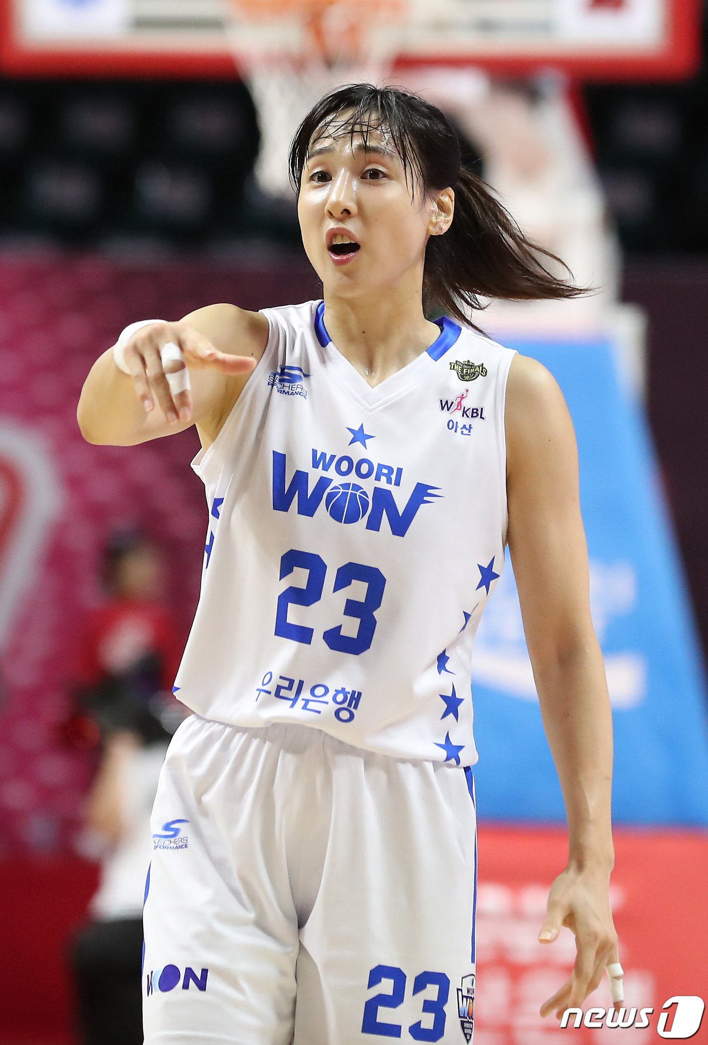 위성우-김단비의 '왕조 DNA', 신한 이어 우리에서도 꽃피다 - 뉴스1