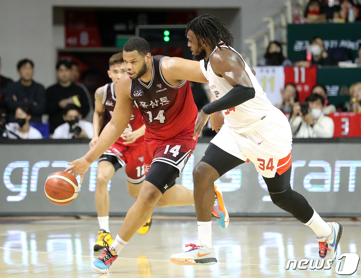 스펠맨 '돌진!' - 뉴스1