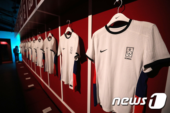 나이키 2023 대한민국 여자 축구 국가대표팀 유니폼 공개 뉴스1