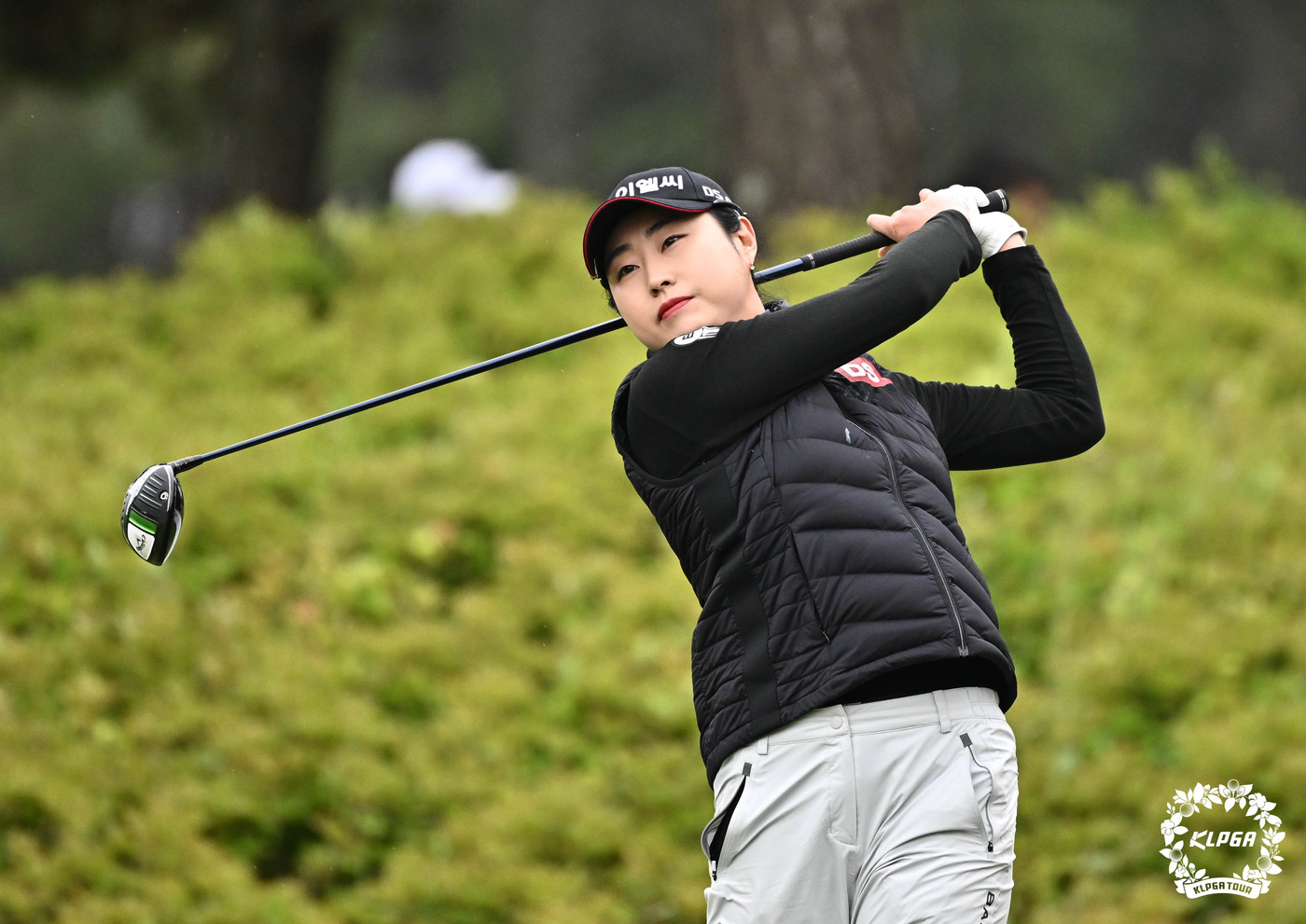 드라이버샷 하는 김우정 - 뉴스1
