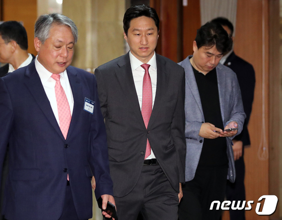 전경련 경제동우회 만찬 간담회 참석하는 정기선 사장 뉴스1