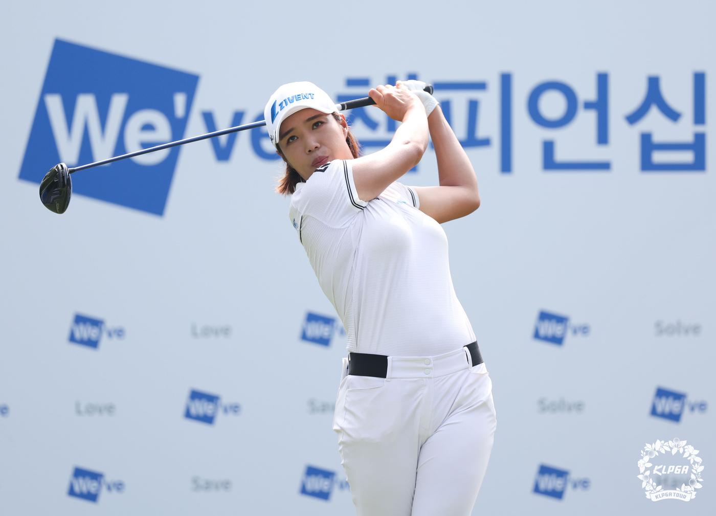 최민경의 호쾌한 스윙 - 뉴스1