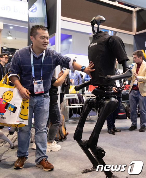 [CES2024]로봇에 적용된 AI - 뉴스1