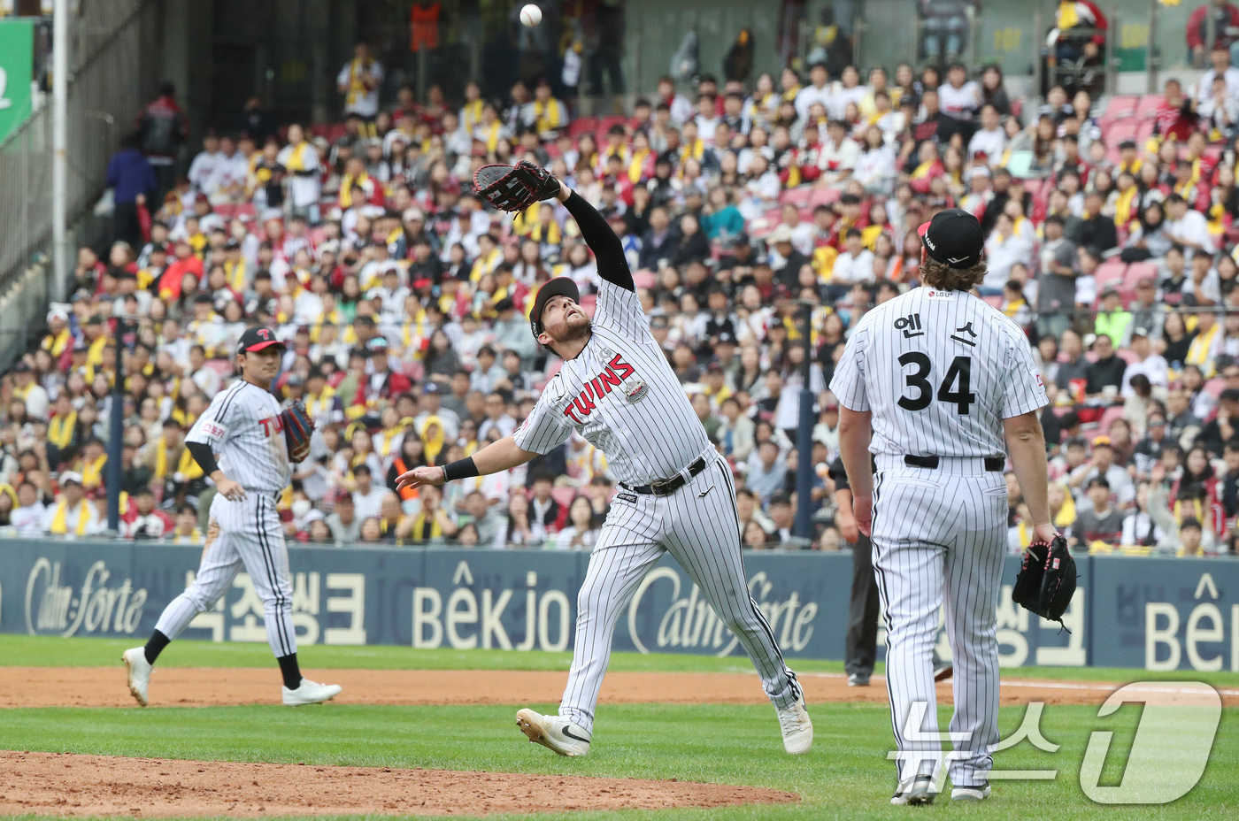 오스틴 '깔끔한 수비' - 뉴스1