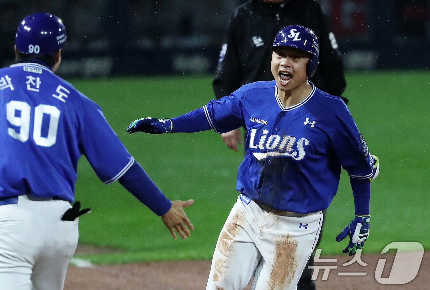 삼성이 앞섰지만 오히려 불리?…초유의 서스펜디드, 흐름 바뀔까[KS1] - 뉴스1