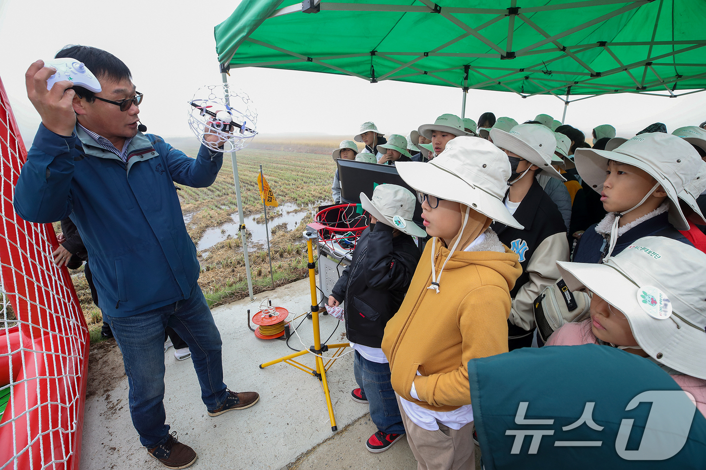 생태계 보호 및 보전 위한 ‘KT DMZ 생태보전단’ 활동 - 뉴스1