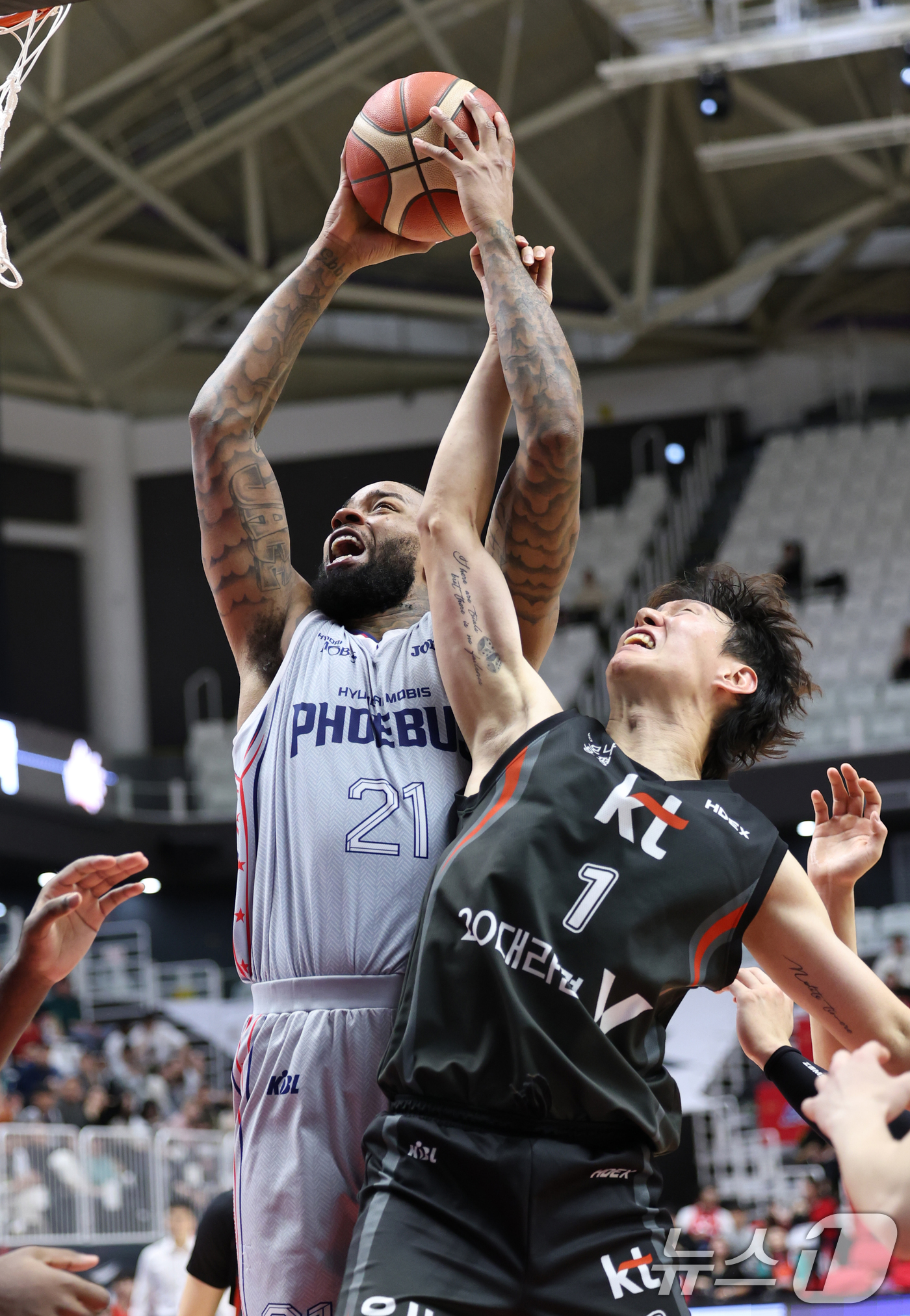 돌파하는 숀 롱 - 뉴스1