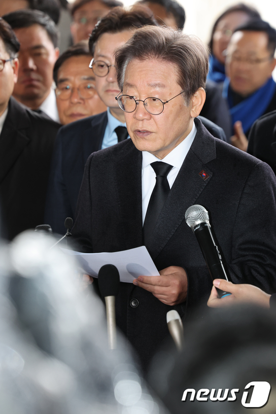 선거제 입장 밝히는 이재명 대표 뉴스1