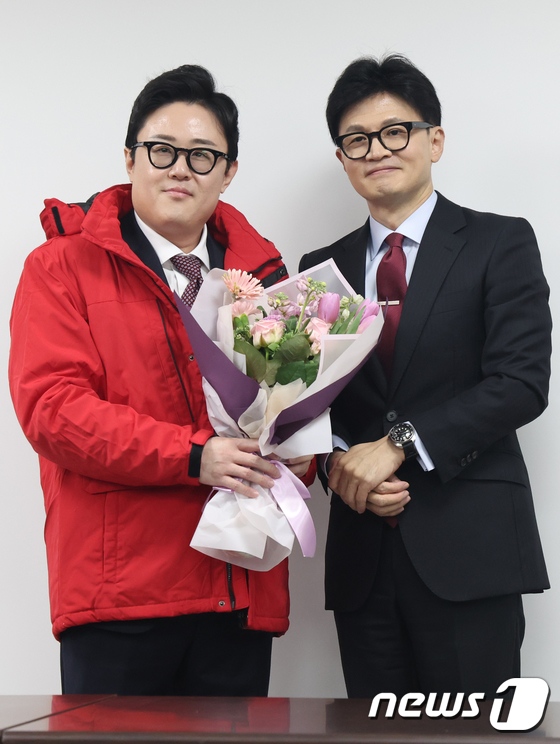 한동훈 비대위원장, 채원기 변호사와 함께 - 뉴스1