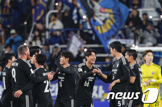 울산 HD, 'ACL 4강 진출' - 뉴스1
