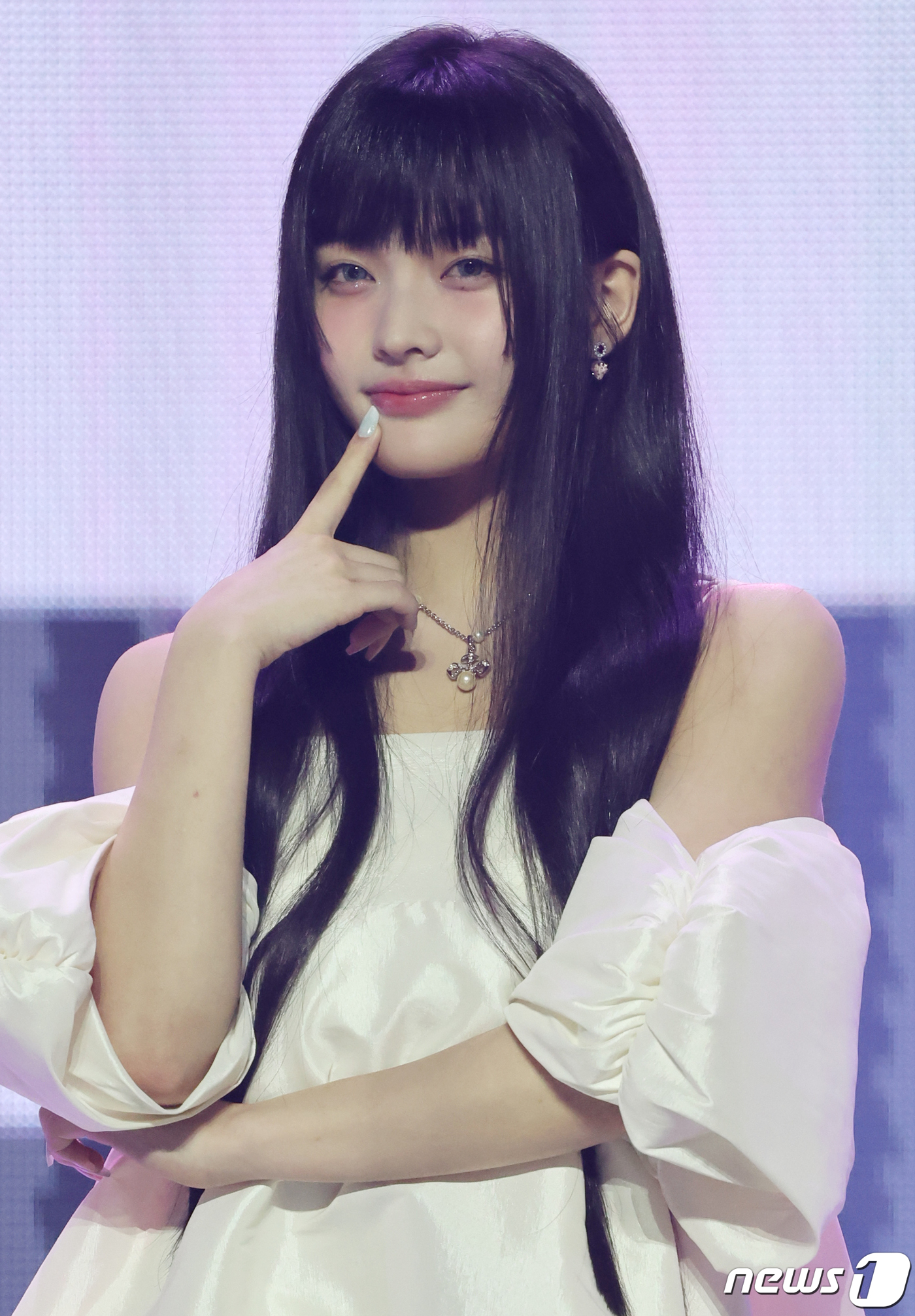 아일릿 이로하, 클로즈업 해도 문제 없어 - 뉴스1