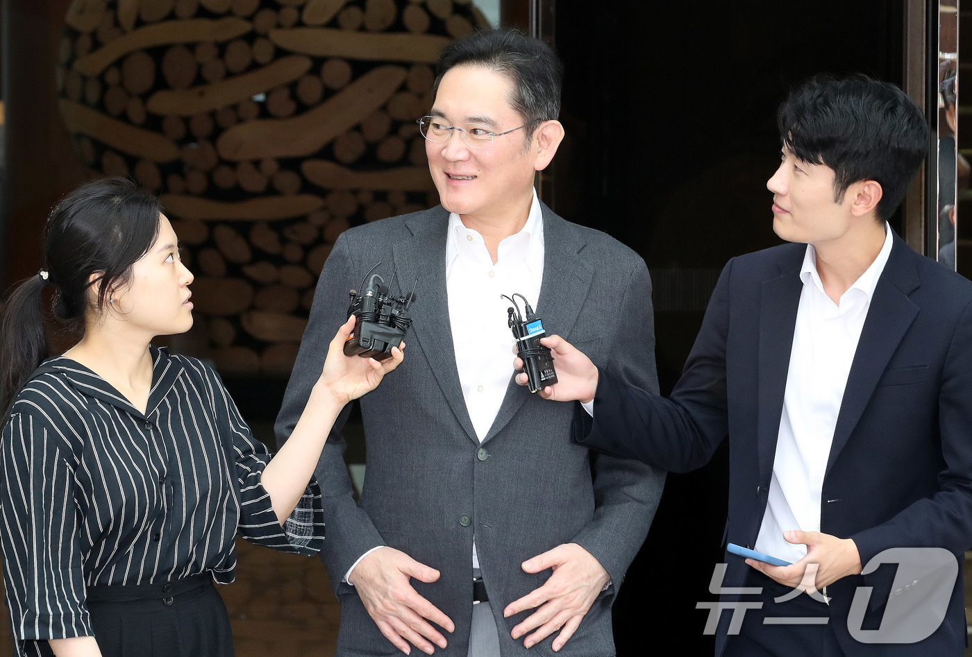 귀국하는 이재용 회장 - 뉴스1