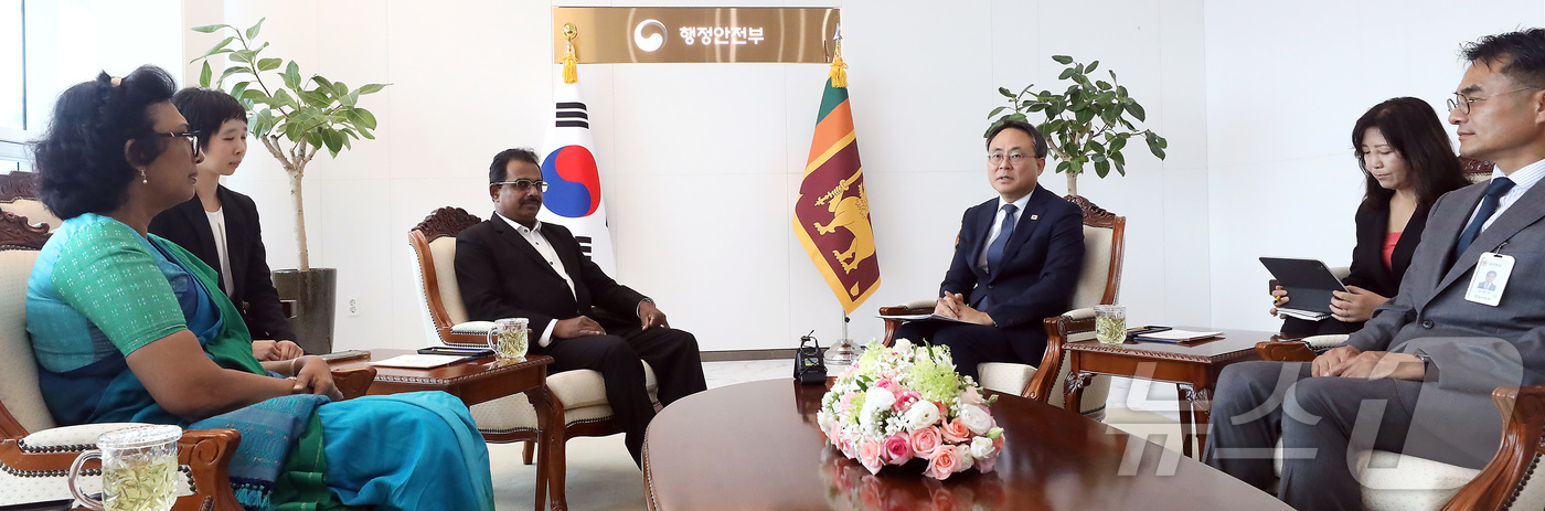 고기동 행안부 차관, 스리랑카와 법과학 분야 선진기술 공유 면담 - 뉴스1