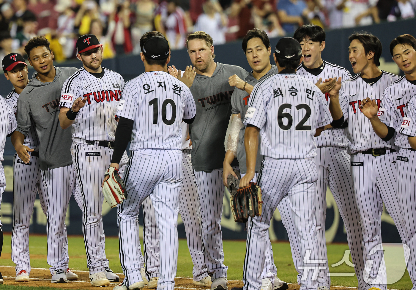 LG 트윈스, 기분 좋은 승리 - 뉴스1