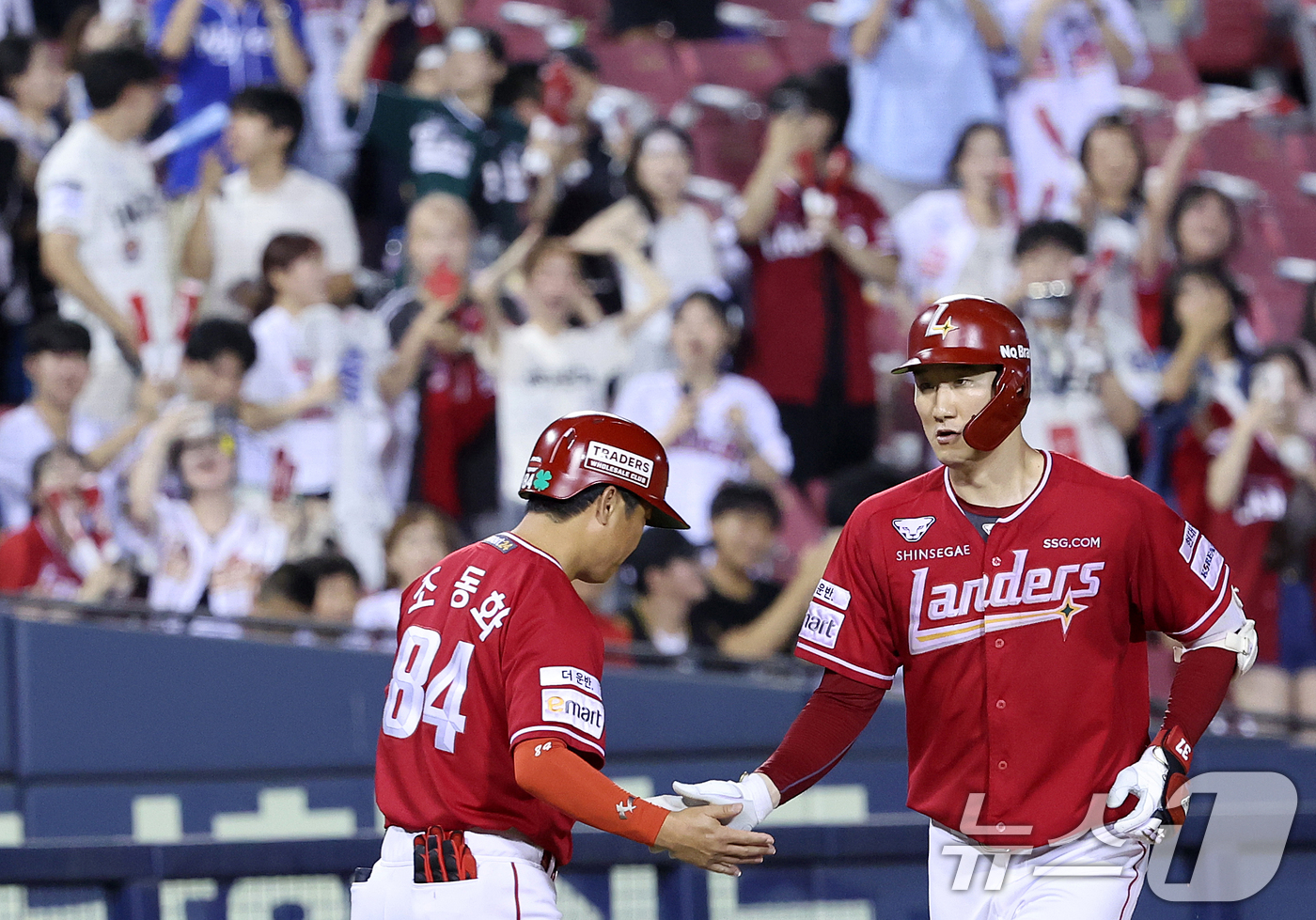 SSG 오태곤 '위풍당당' - 뉴스1