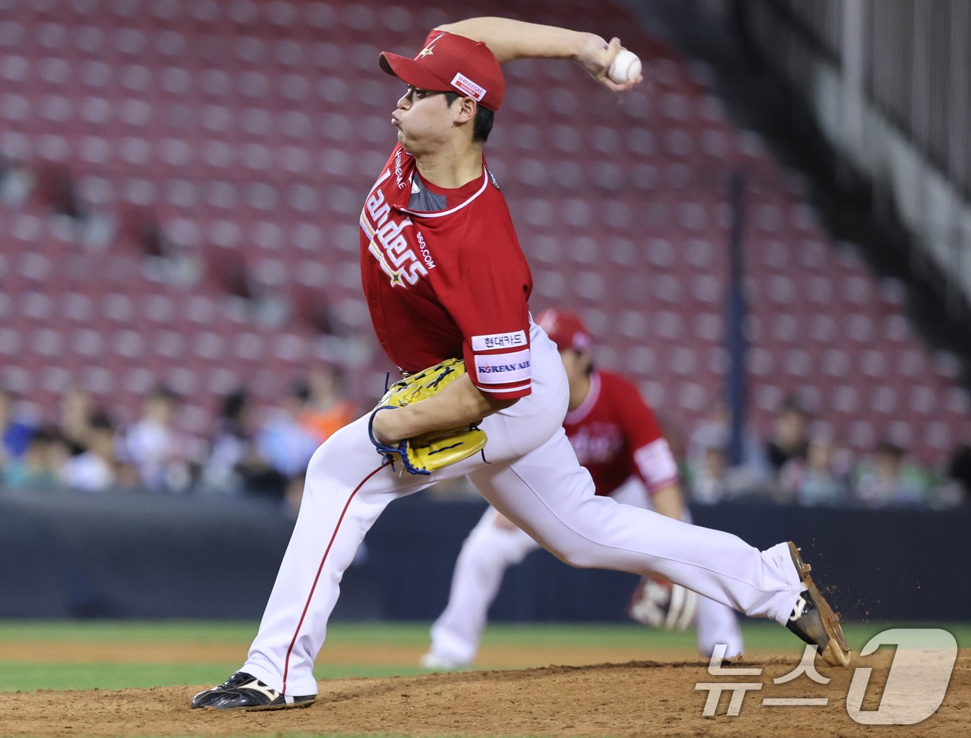 KBO, 김도영·하트 등 MVP 후보 18명 발표…PS 종료 후 시상식 - 뉴스1