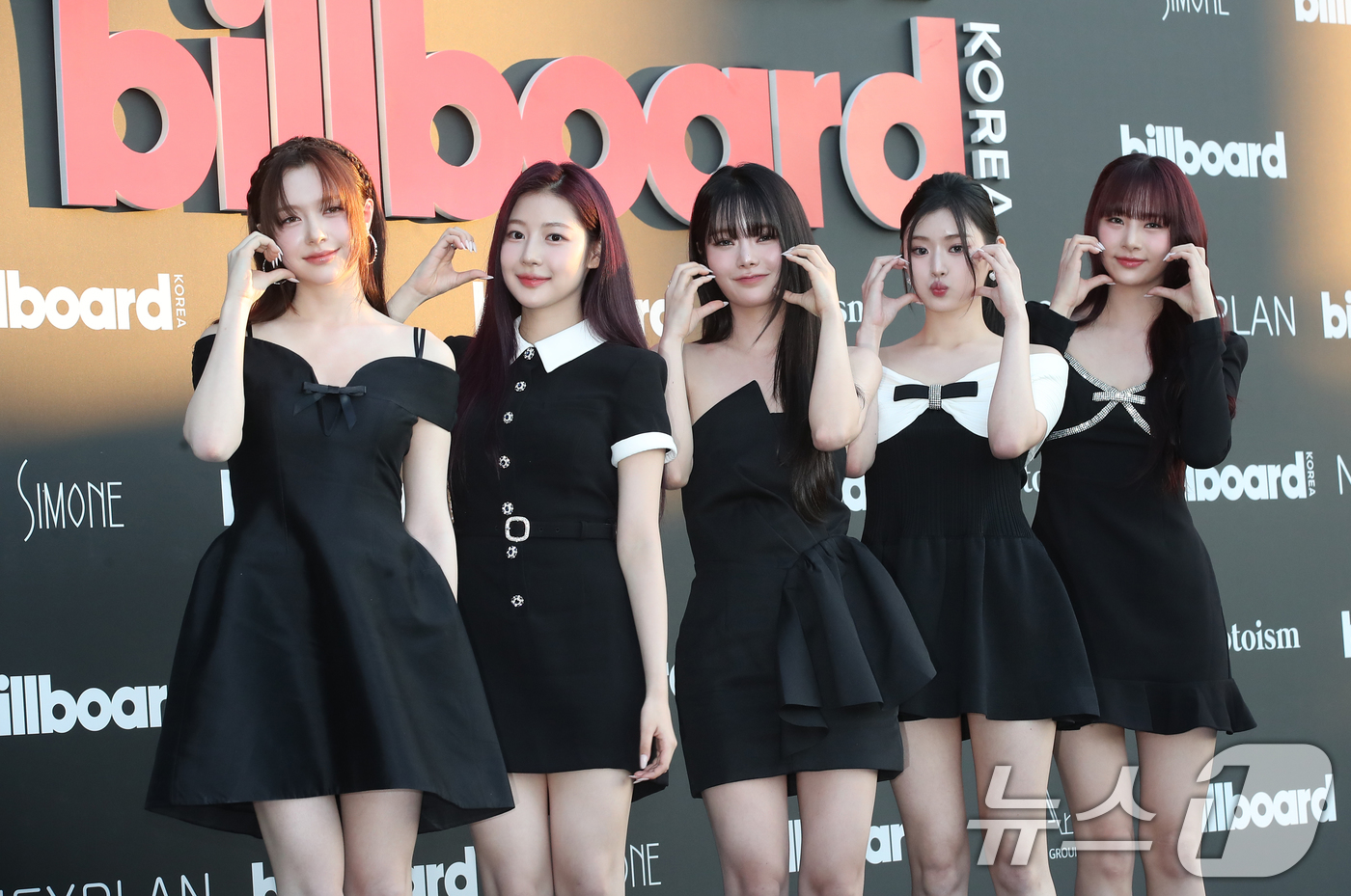 빌보드와 피프티피프티 - 뉴스1