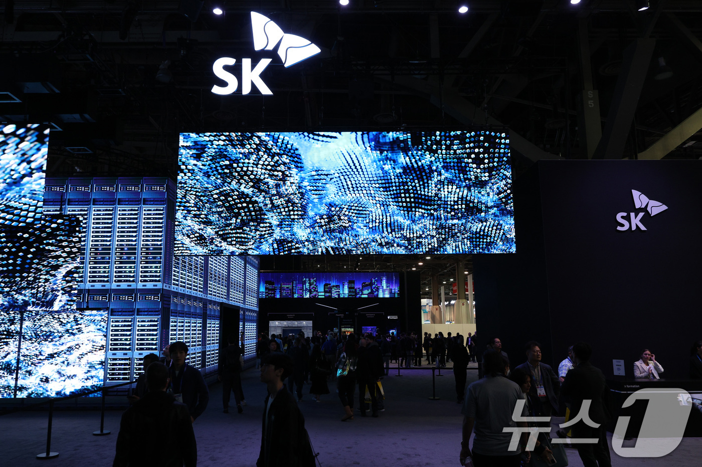 [CES2025]SK 기술 집약체를 만나다 - 뉴스1