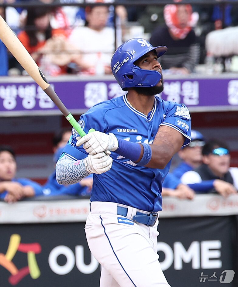 삼성, 한화 7-3 제압…'7이닝 1실점' 최원태, 데일리 MVP(종합)[PO2] - 뉴스1