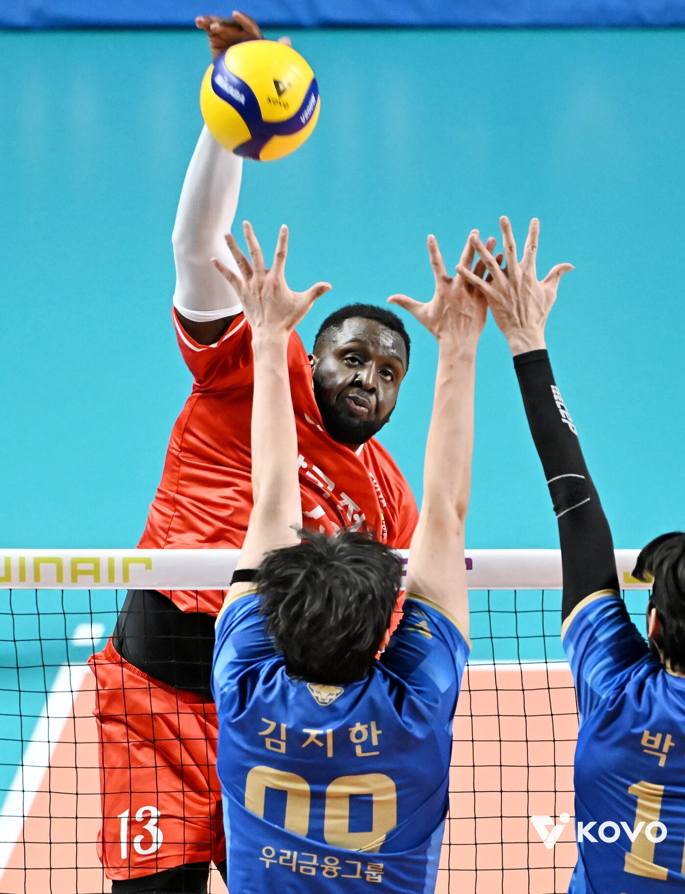 '실바 33점' 여자배구 GS칼텍스, 3위 도약…IBK기업은행 5연패 빠뜨려 - 뉴스1