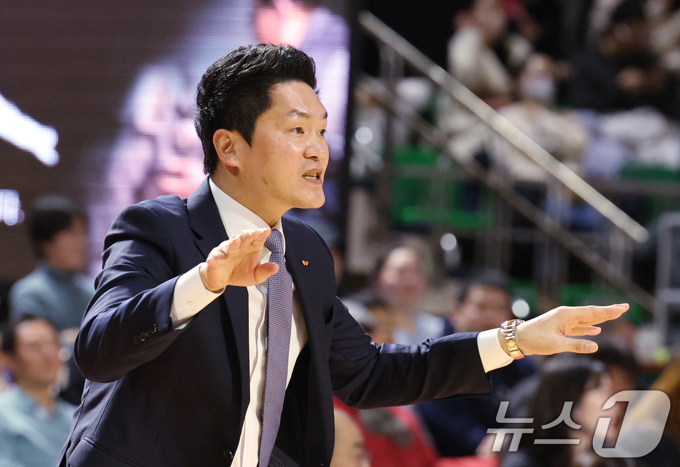 전희철 '하나씩 확실하게' - 뉴스1