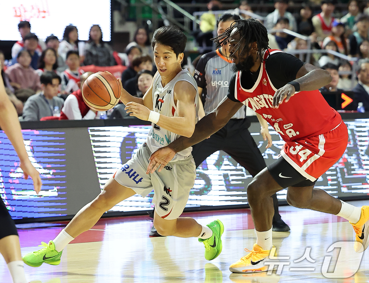 허훈, 워니를 따돌리자! - 뉴스1