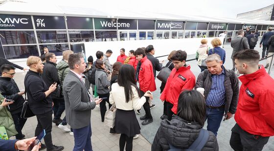 [MWC2025] SKT가 말하는 'AI 피라미드 전략 2.0' - 뉴스1